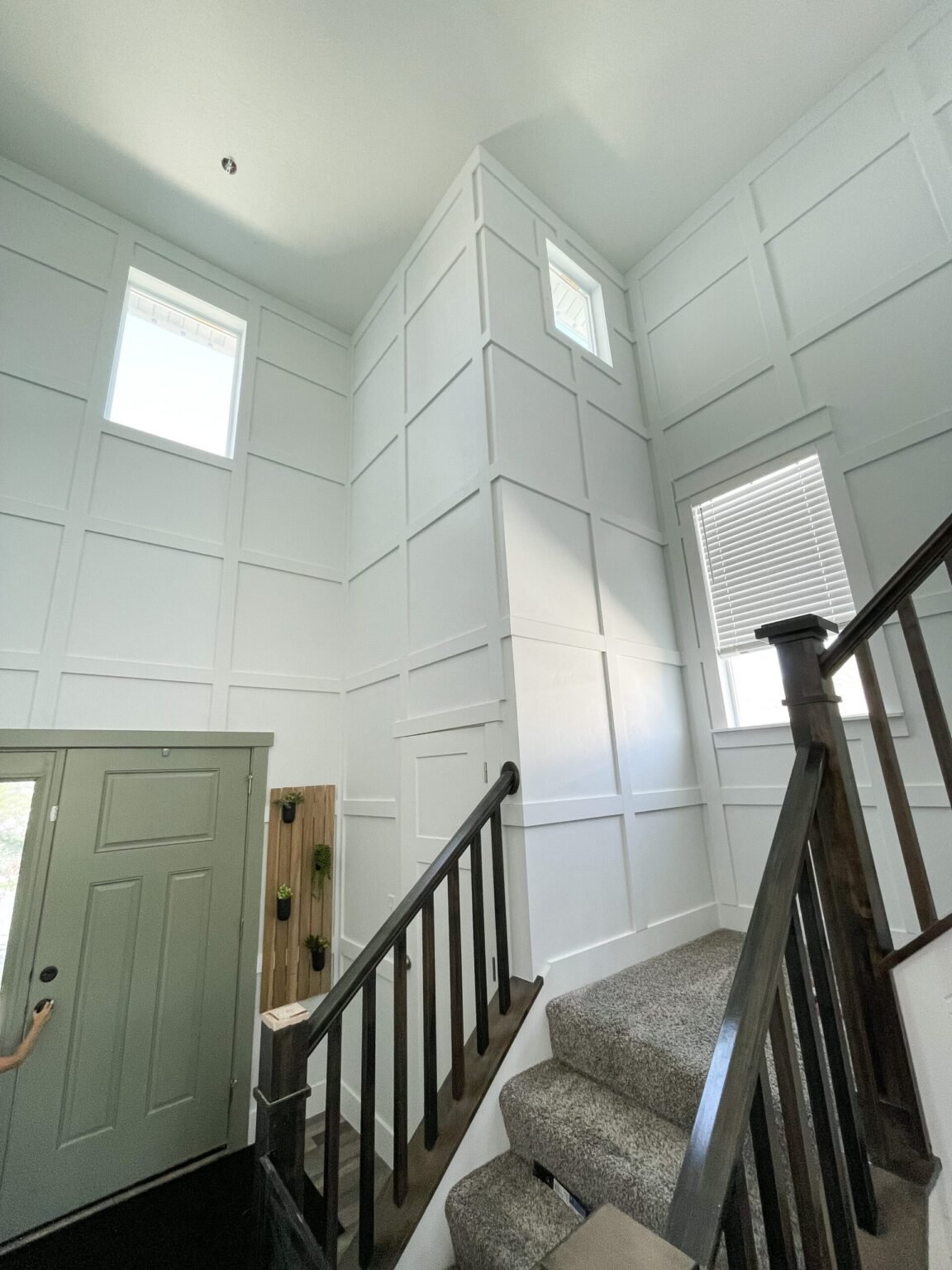 Entryway Makeover: DIY Board & Batten Grid Wall - SPetrichHome
